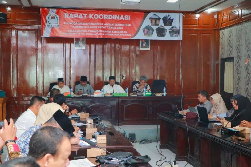 Untuk itu, implementasi Perbup Aceh Barat nomor 85 tahun 2022 tentang dana desa untuk ...